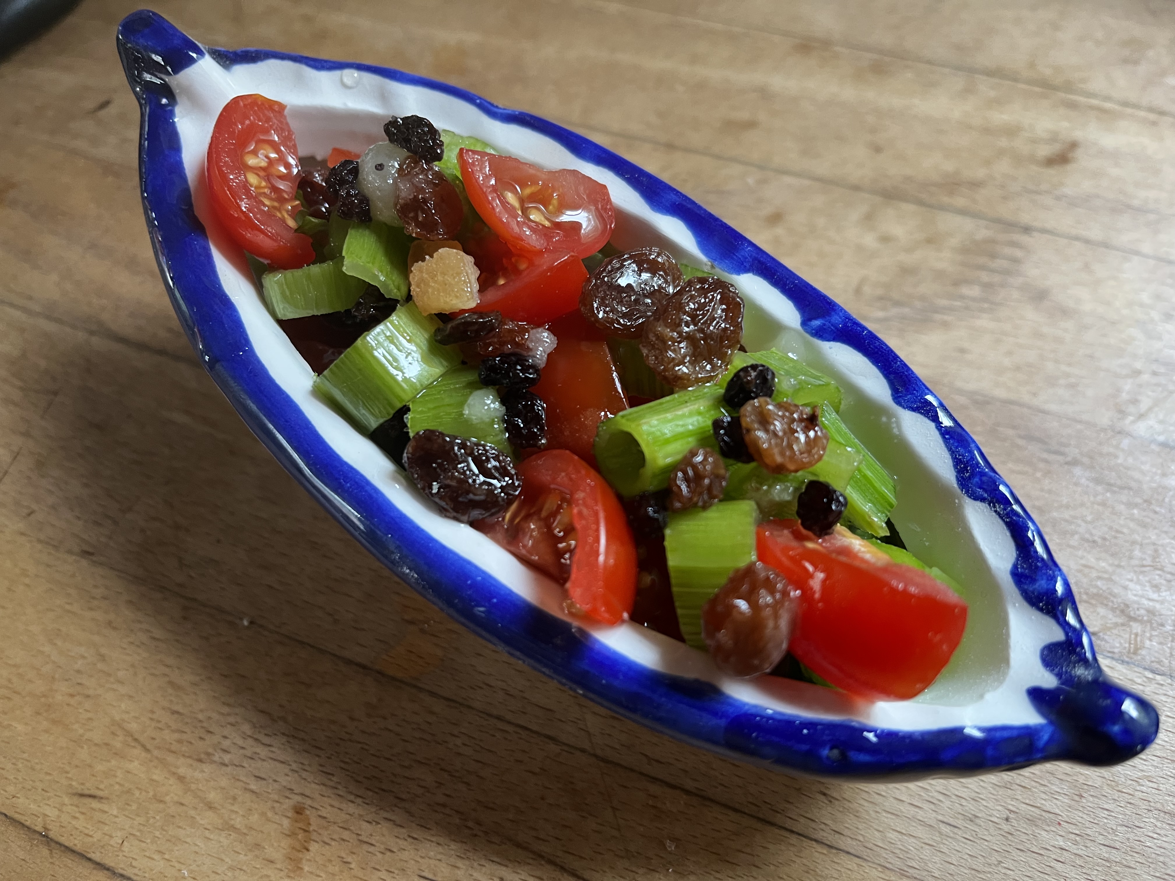 How To Make Sow Thistle Mediterranean Salad – HEDGEWITCH ADVENTURES Blog